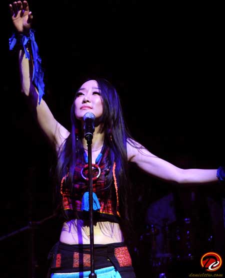 Sa Ding Ding 萨顶顶 Live In Malaysia Dragonfly Club